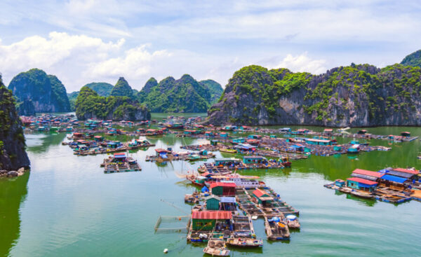 Cai Beo Fishing Village - The idyllic beauty of Lan Ha Bay